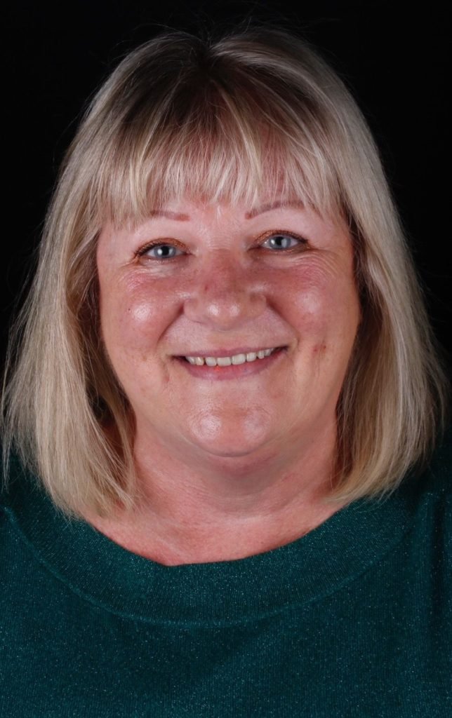 Bespoke Dentures Manchester | The Vallance Dental Centre